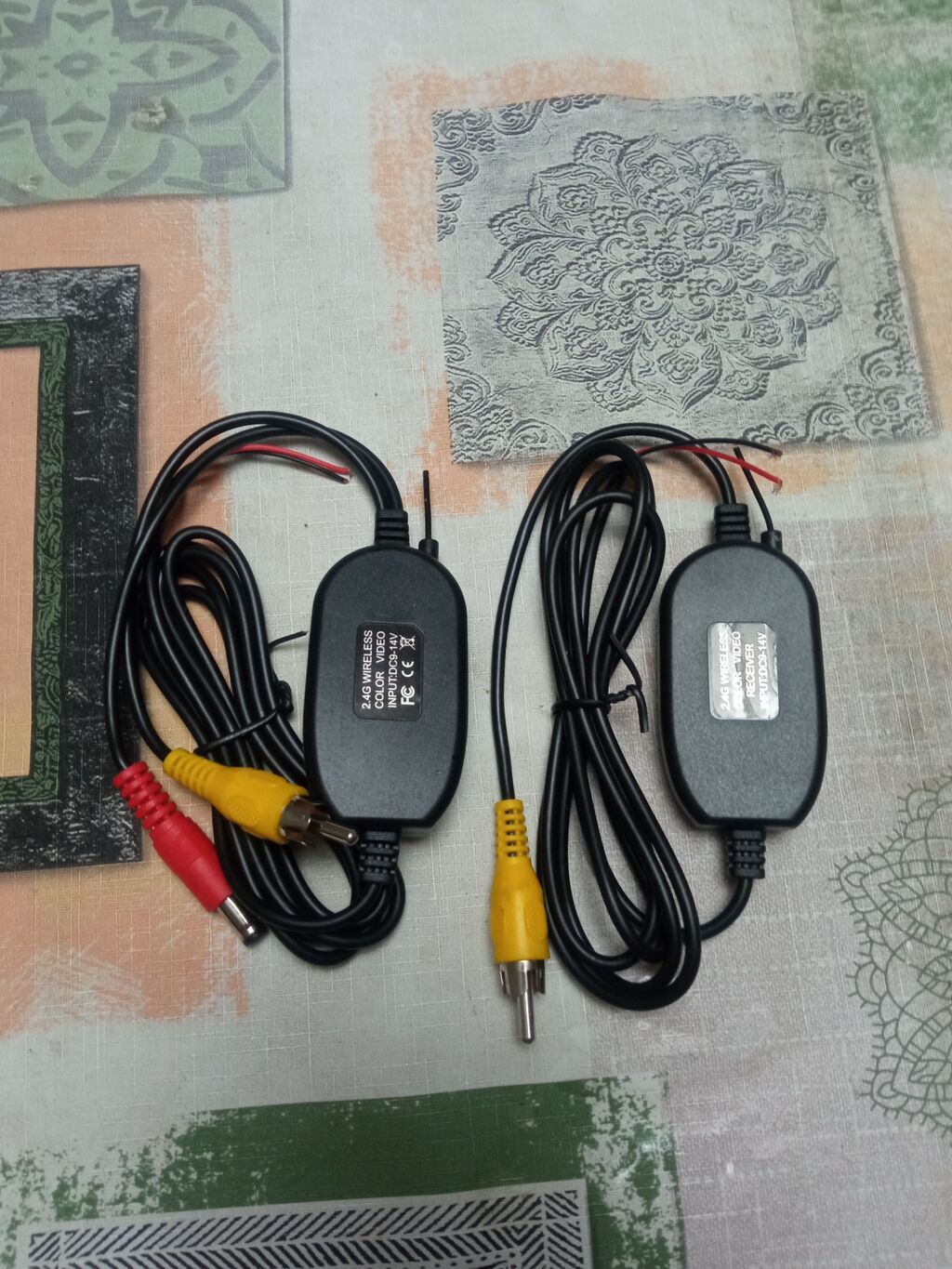 Bežični 2.4 GHz AV set za auto kameru (predajnik + prijemnik) -