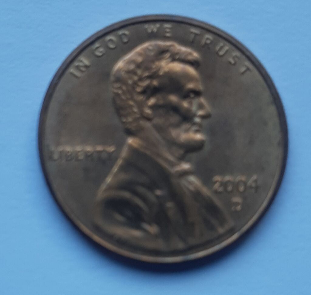 AmeričkiA UNC Lincoln “Wheat/Memorial” penny – 1 cent, godina 2004