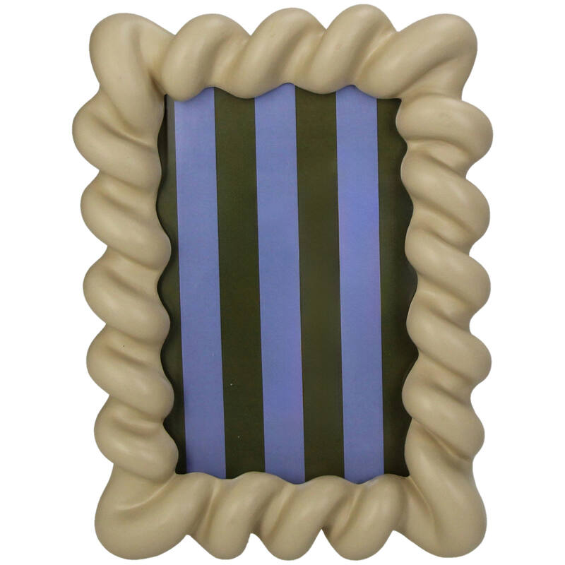 RAM ZA SLIKE – Photo Frame Polyresin Beige 10x15cm