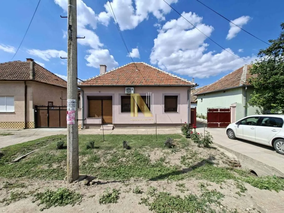 Prodaja, kuća, 192m², Novi Bečej, Zrenjanin
