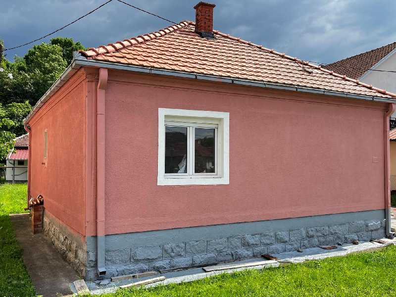 Prodajem kuću u Kraljevu