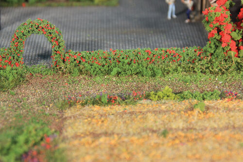 NEW! Heki 11806 Flexible Rose Hedges 7 x 7 mm (50 cm / 2 pcs)