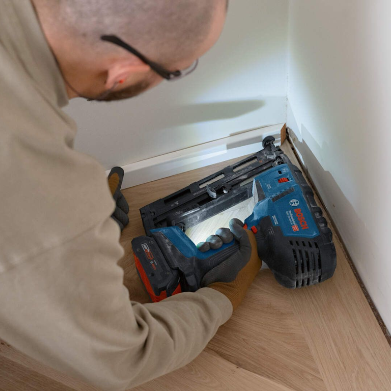 Bosch – Akumulatorski pištolj za eksere GNH 18V-64-2 Professional 18V;bez baterije i punjača – 0601482100
