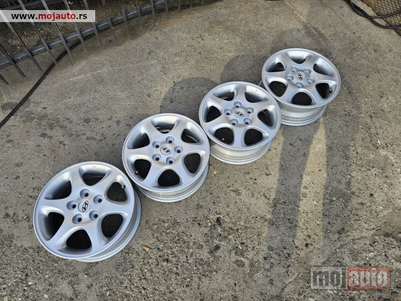 AluFelne 15Coli 5x114,3 Hyundai Kia kao nove odlicne