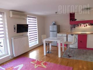 Jednosoban stan 30 m², Beograd