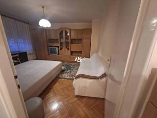 Jednosoban stan Katanićeva, Hram Svetog Save - Neimar - Čubura, Beograd