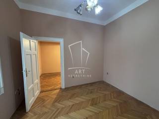 Trosobni stan Venizelosova, Dorćol, Beograd