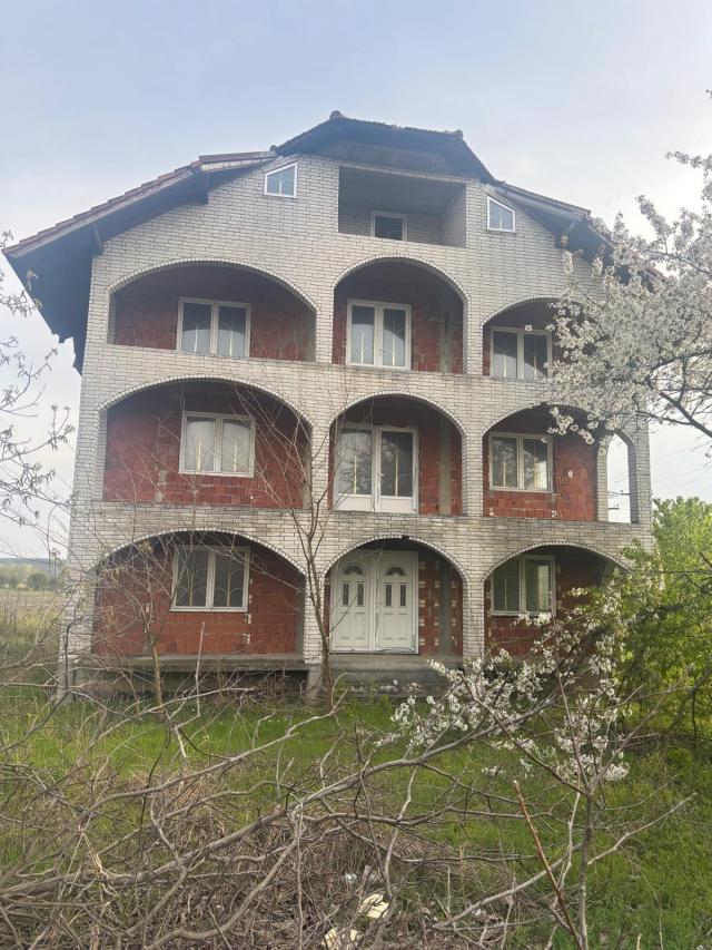 „KUCA NA PRODAJU U NEGOTINU"
