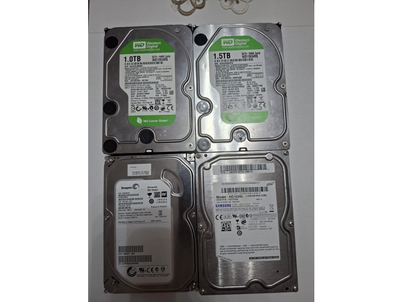 ​Lot 4 HDD hard diska