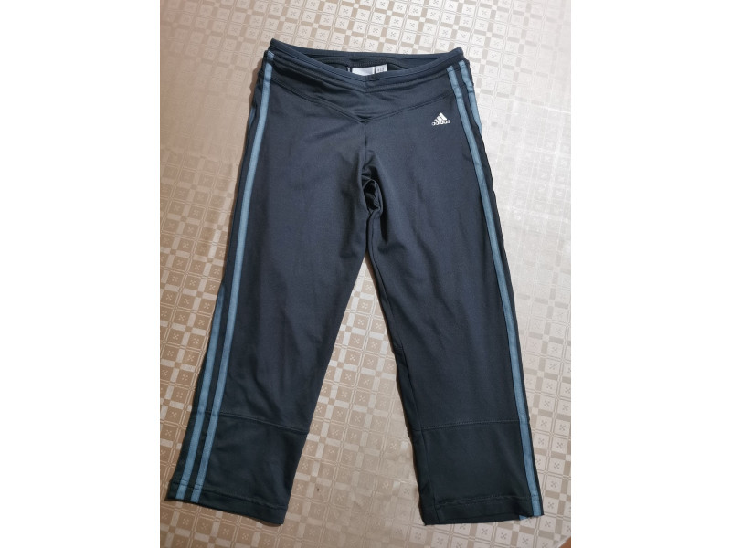 30. ADIDAS EKSTRA BERMUDE-HELANKE vel S