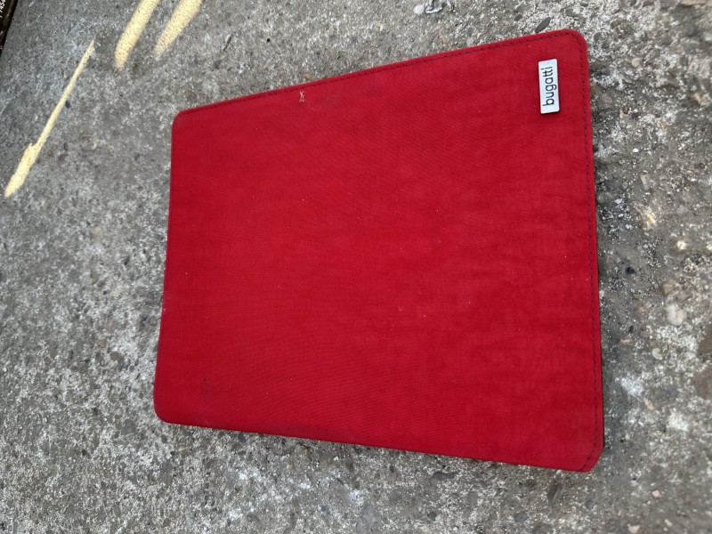 Bugatti futrola tablet