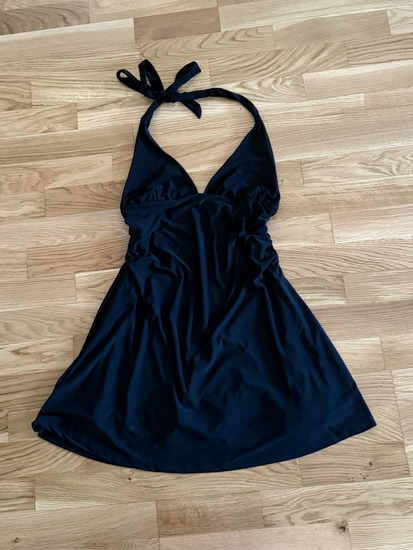 nova BERSHKA mini haljinica