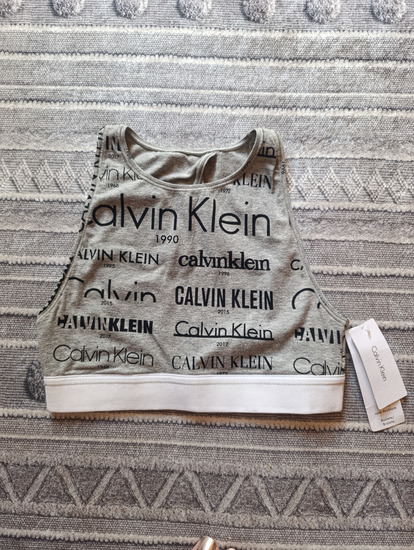Nov Calvin Klein top