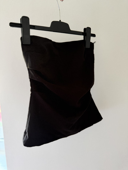 ZARA crni crop top XS vel