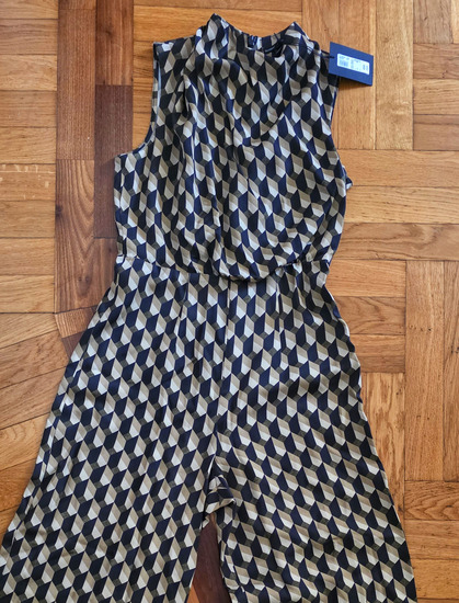 River Island sa etiketom kombinezon