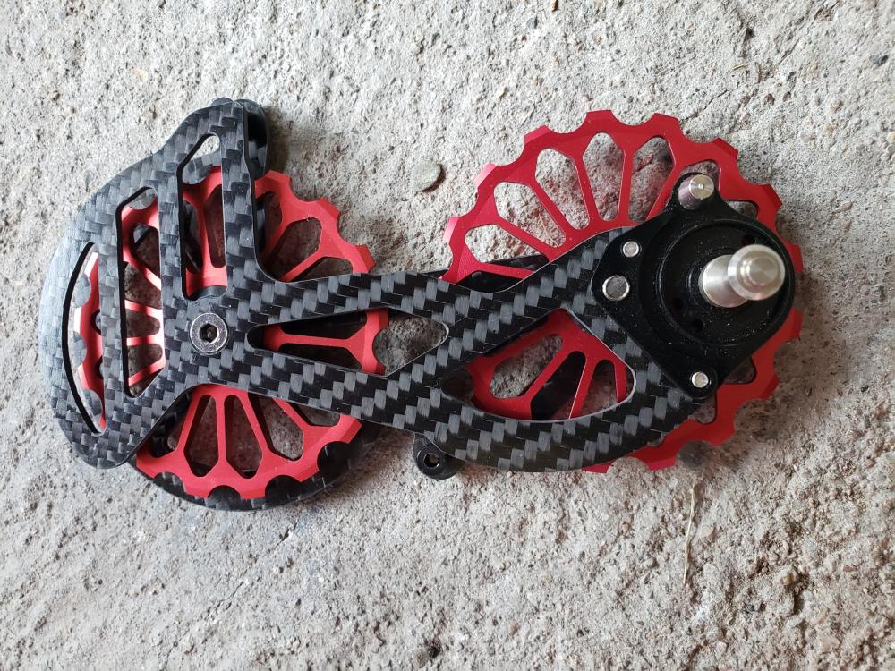 SRAM Karbon kavez 17t rolnice ceramic
