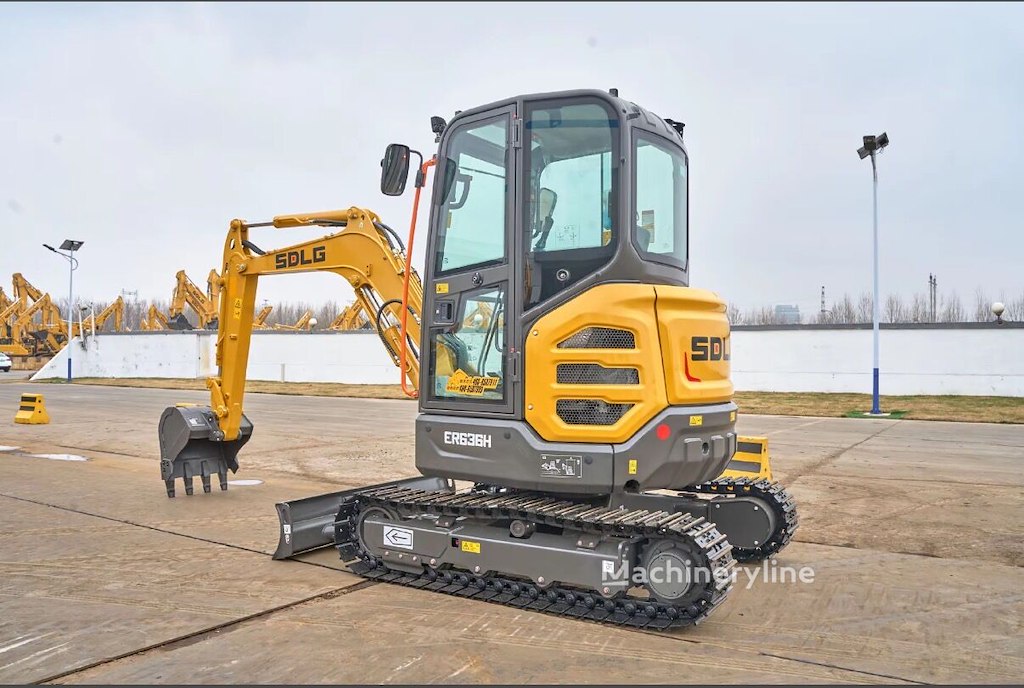 Novi SDLG ER636H mini bager