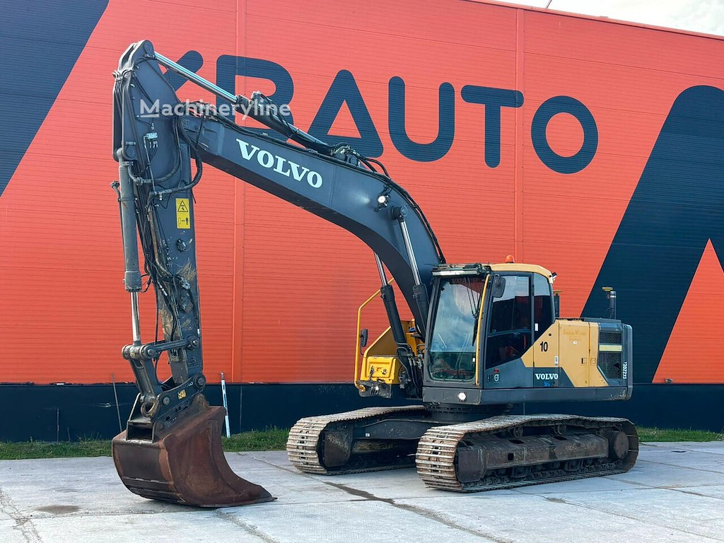 Volvo EC 220 EL 3D / CENTRAL LUBRICATION / AC / AUXILIARY HEATER bager guseničar