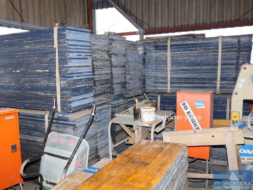 Prodaje se Doka Schalungspanele DOKA DUR je ca. 2000x500x22 mm drugu oplatu na aukciji