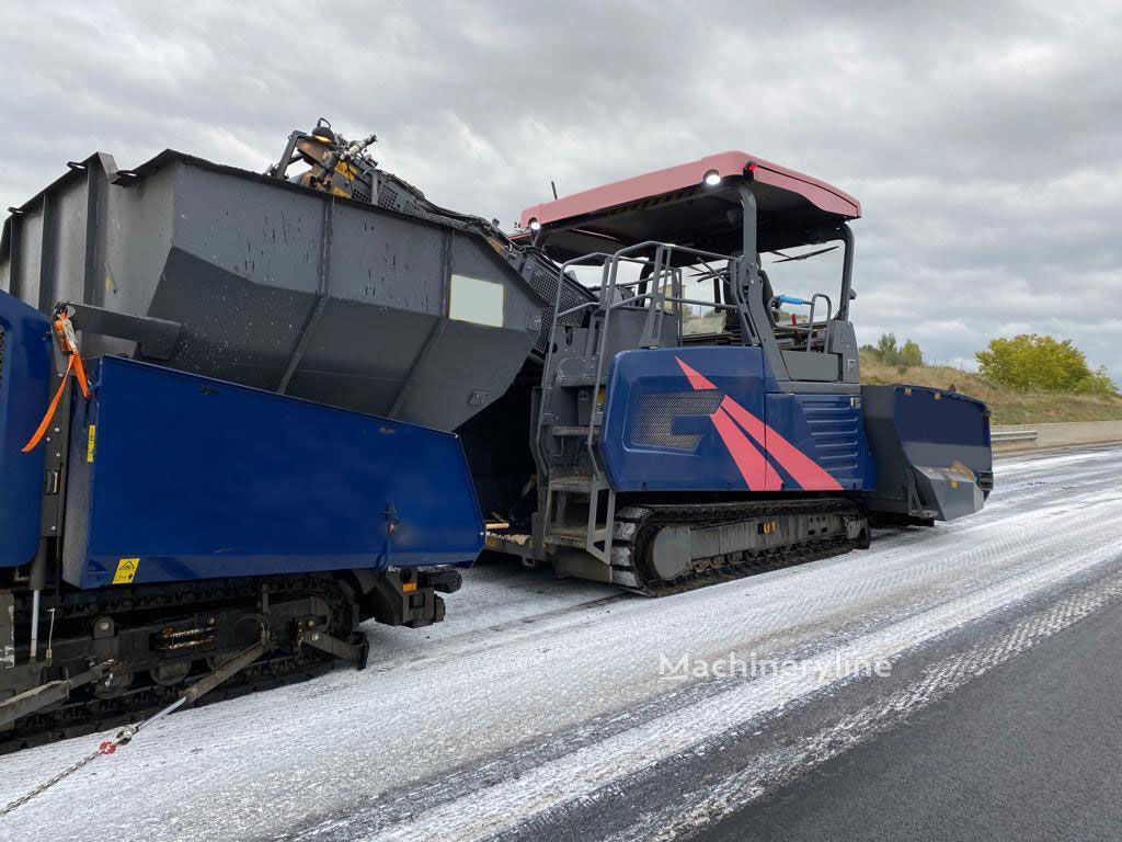 Vögele MT 3000-2i asfalter