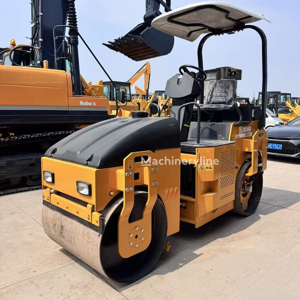 XCMG XMR603 pneumatski valjak
