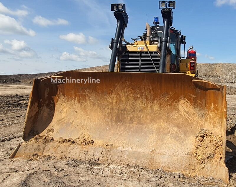 Caterpillar buldožer