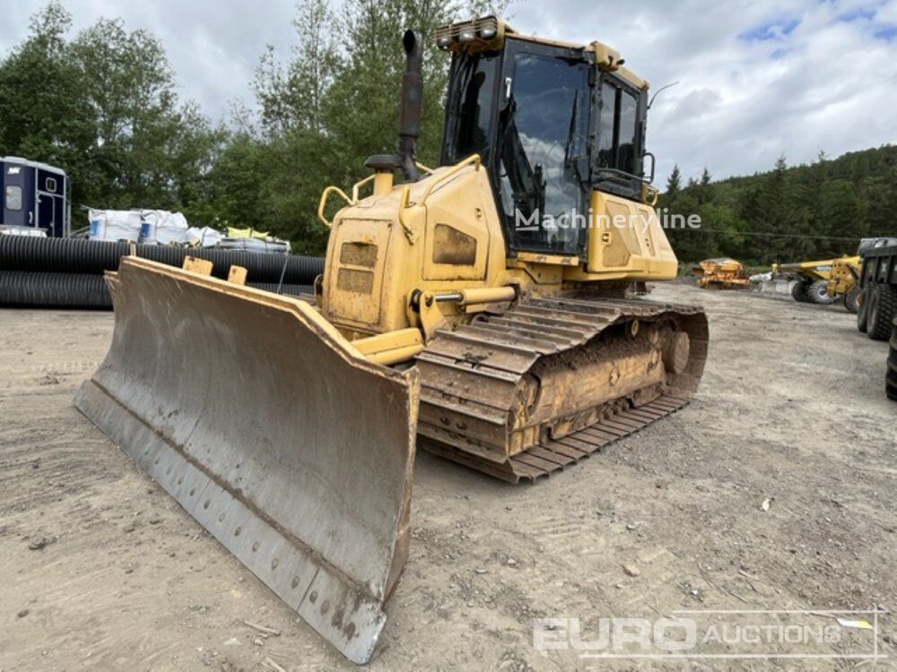 Prodaje se Komatsu D51PX-22 buldožer na aukciji