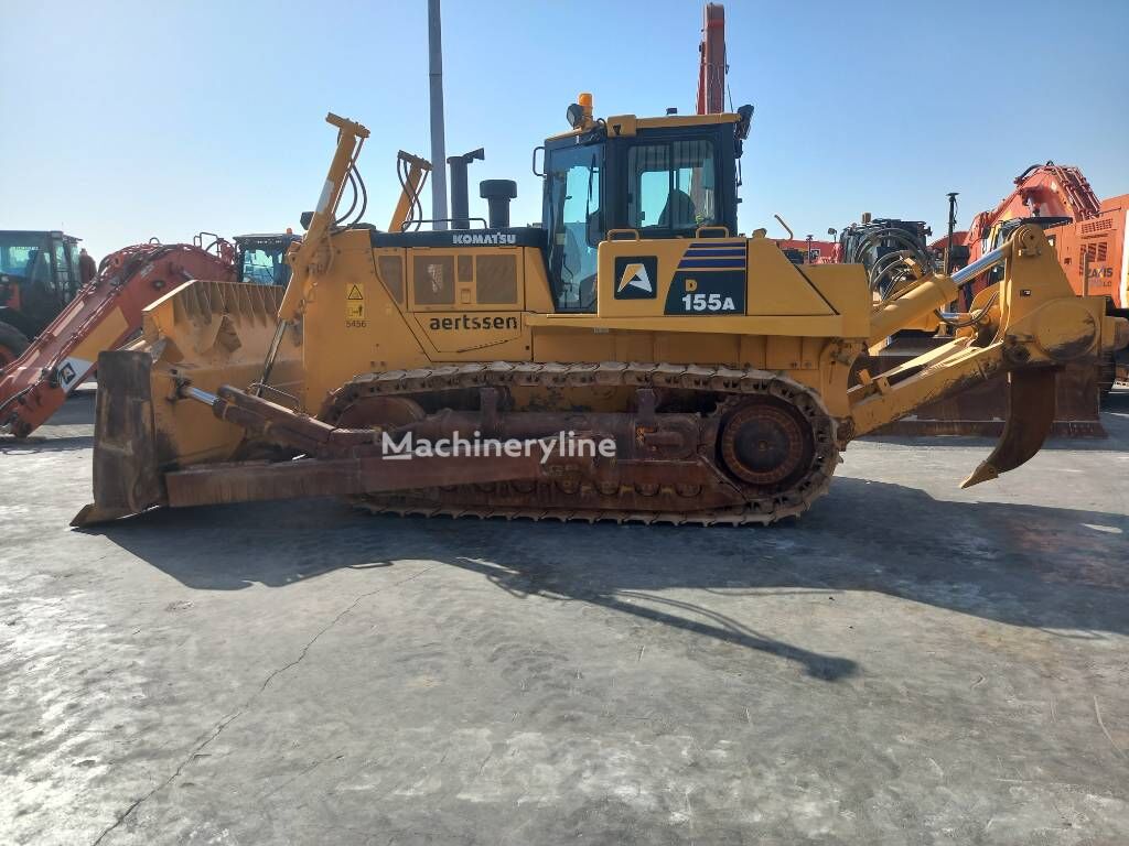 Komatsu D155A-6R (4pcs available for sale in Abu Dhabi) buldožer