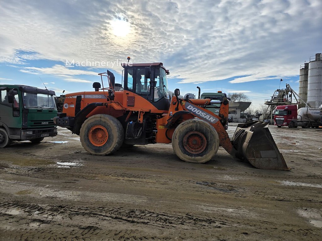 Doosan DL350 prednji utovarivač