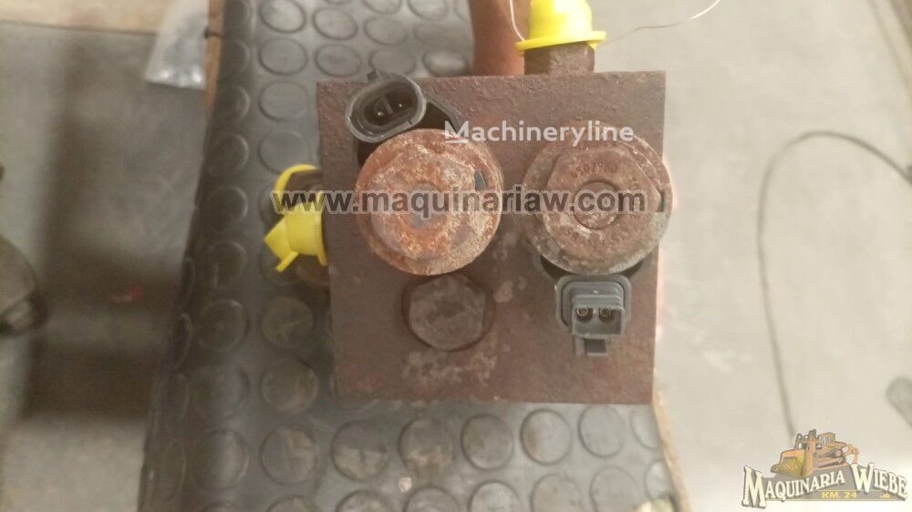 AT312547 solenoidni ventil za John Deere 410G bagera-utovarivača