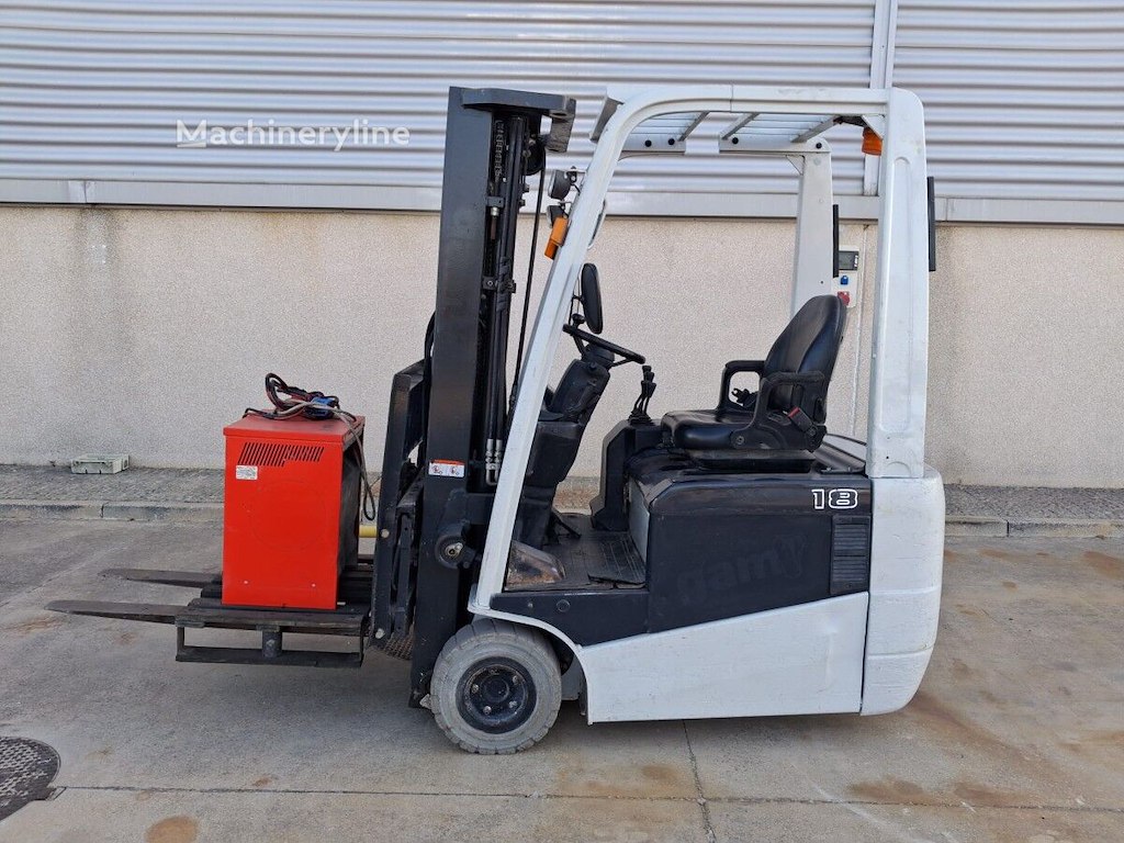 UniCarriers A1N1L18Q viljuškar na tri točka