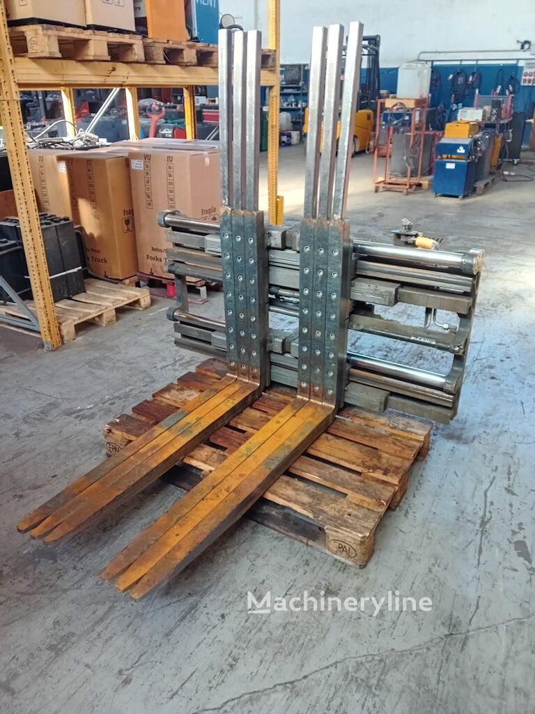 Kaup POSIZIONATORE GRANDE APERTURA MULTIFORCA CON TRASLATORE višepaletni manipulator