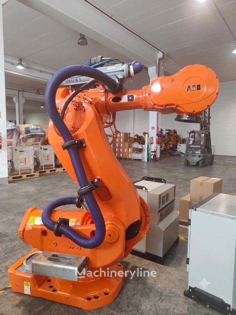 ABB IRB 7600 325/3.10 340/2.80 400/2.55 500/2.55 IRC5 industrijski robot