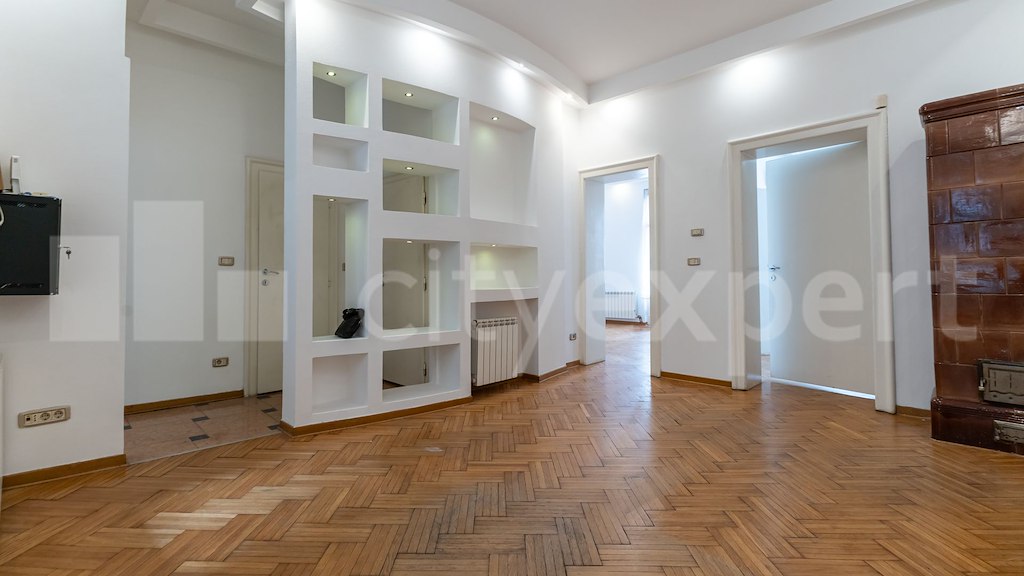 Poslovni prostor za izdavanje BEZ PROVIZIJE: Ostalo, 90m², Kralja Milana, Stari grad - 1100€