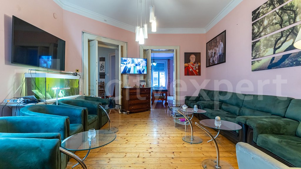 Stan za izdavanje BEZ PROVIZIJE: Ostalo, 184m², Svetogorska, Stari grad - 2500€