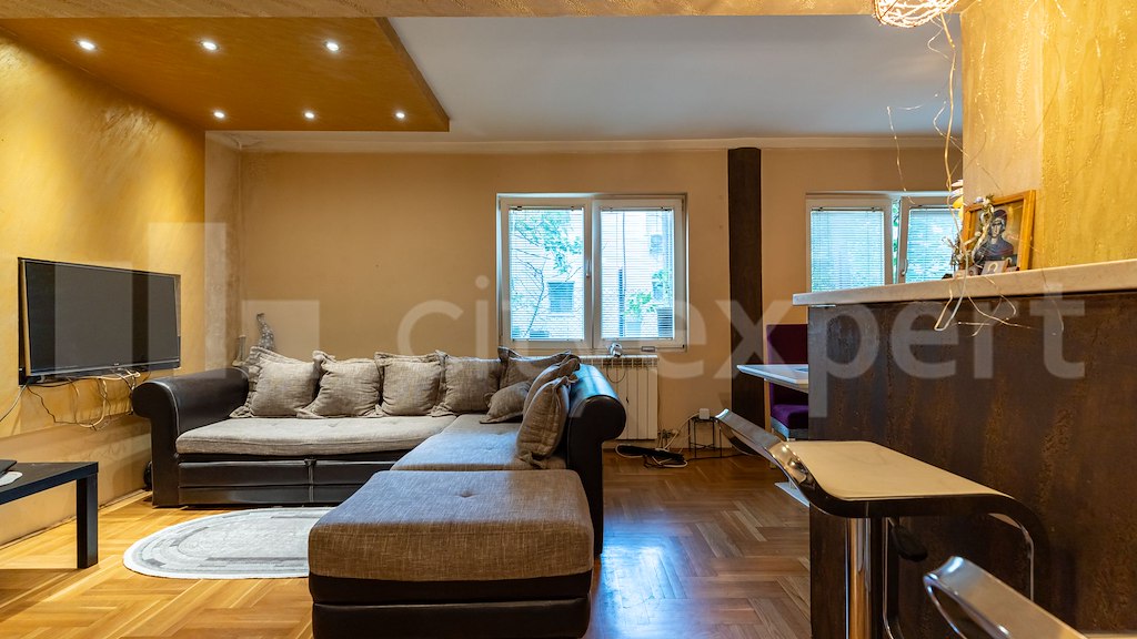 Stan za prodaju - Dvosoban, 47m², Vladimira Pogačića, Novi Beograd - 133000€