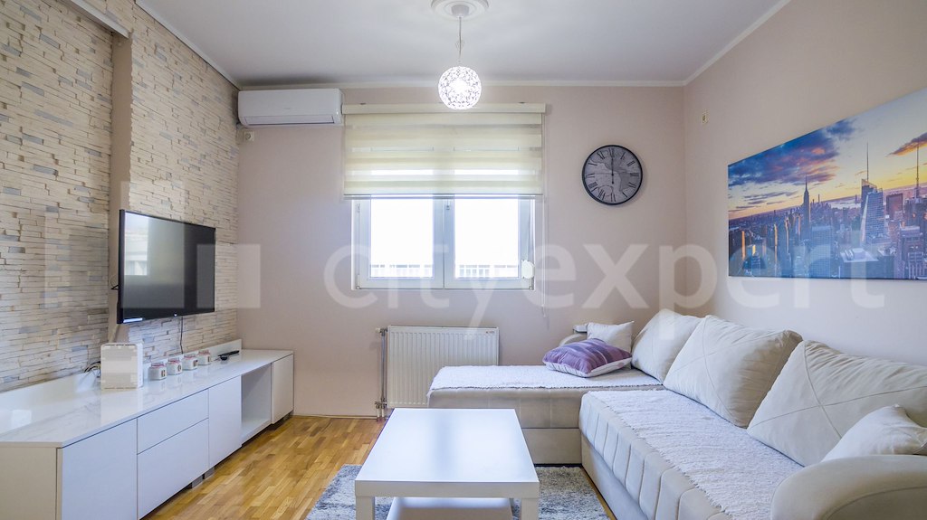 Stan Prodaja: 39m², Bulevar kralja Petra I, Novi Sad - 130000€