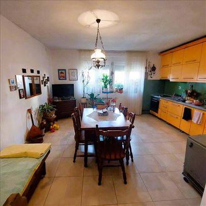 Banovo brdo, Straška Pindžura, 60m2, 2.0, vpr/3, u