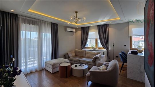Lux 2.5 stan od 60m2, Kapije Vračara