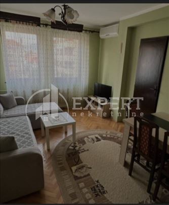 Izdaje se stan u blizini naselja Bevrli Hils, 39m2