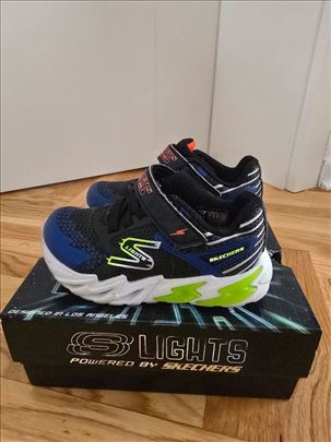 Skechers patike br 25