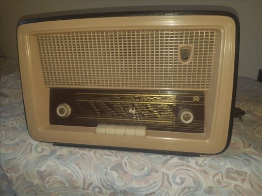 Radio aparat RR 230