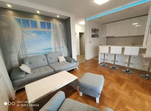 Izdavanje Stan - Beograd, Zemun: Altina - Galenika