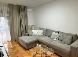 Izdavanje Stan - Beograd
