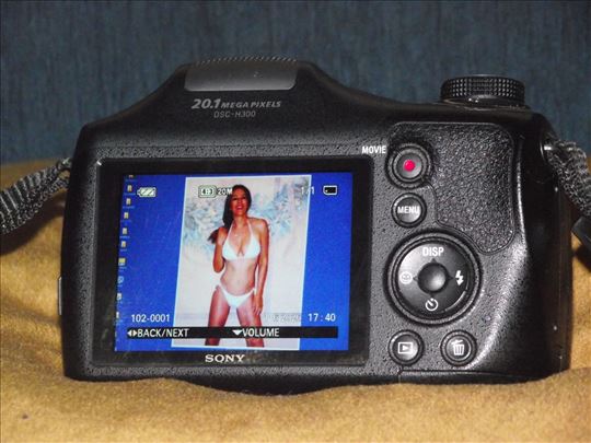 SONY DSC 300 Digitalni fotoaparat 35xzum+20MGp