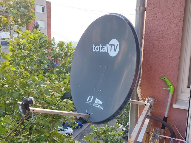 Antena