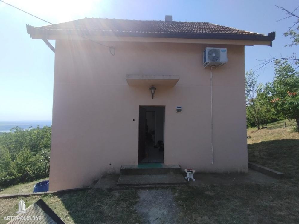 Vikend kuća 120 m2 sa pogledom na Dunav ID#1352
95.000 €