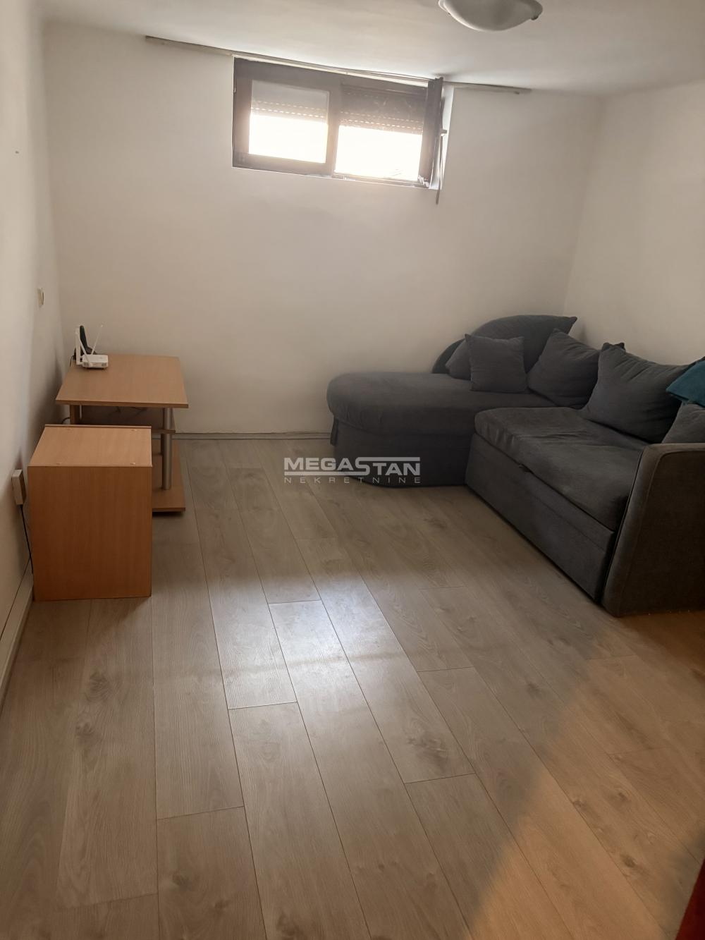 Slavujev venac, 2.0, uknjižen
90.000 €