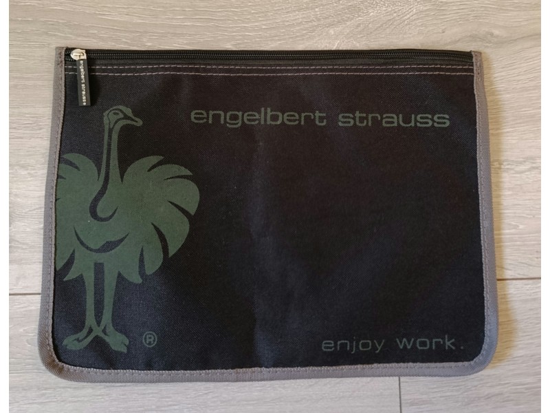 Odlicna nova ENGELBERT STRAUSS visenamenska