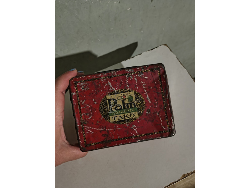 PREDRATNA METALNA KUTIJA OD CIGARETA GERMANY